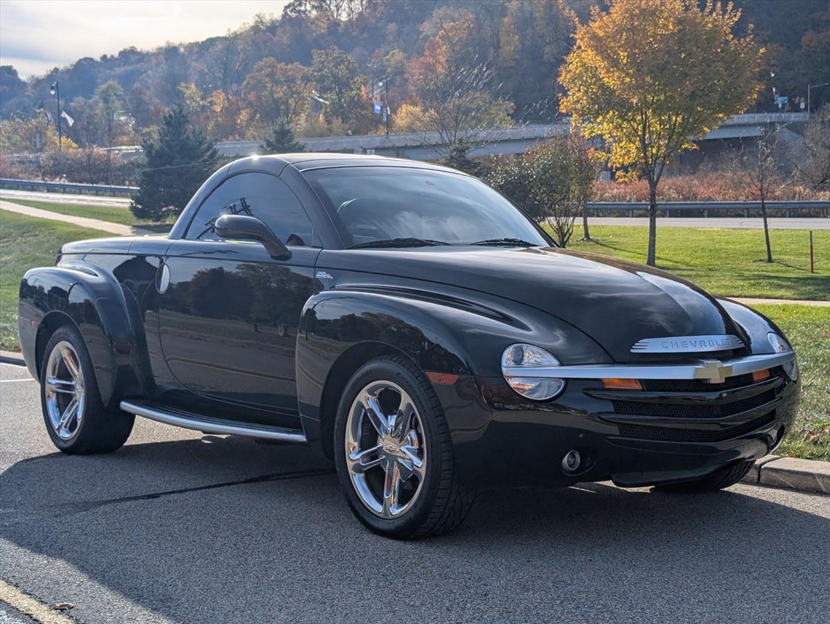 2005 Chevrolet SSR LS For Sale | AllCollectorCars.com